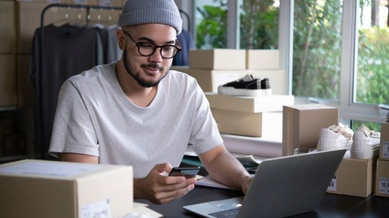 How to Start a Shoe Business in 2024 – The Ultimate Guide