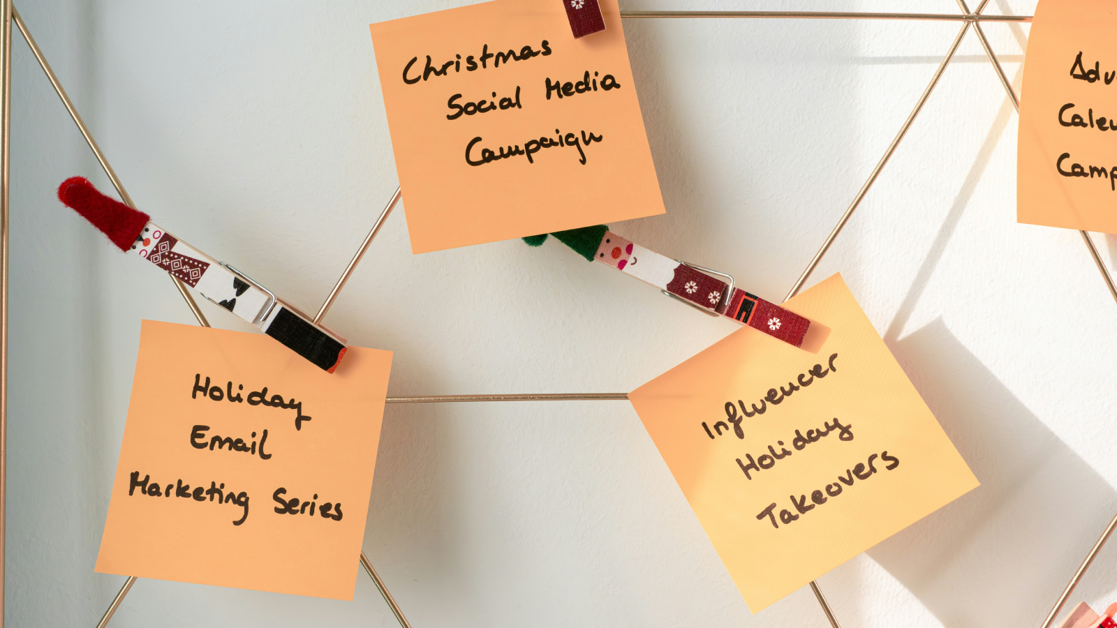 17 Proven holiday marketing ideas for 2025