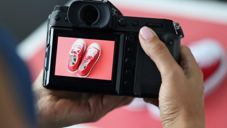 Product Photography: Setup to Editing in 5 Easy Steps