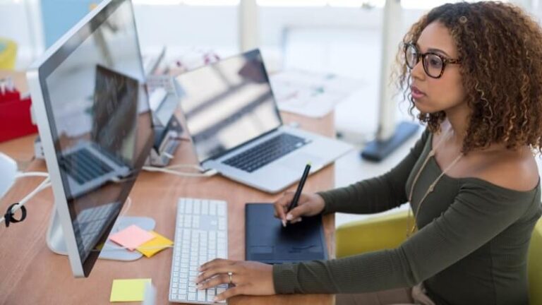 How to design a hoodie: Step-by-step guide with Printify