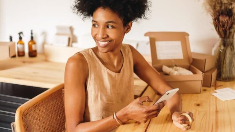 How to market a clothing brand: Essential strategies (2025)