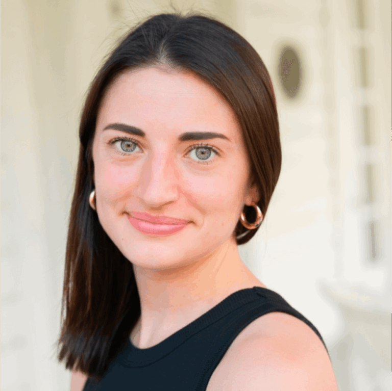 20 Low-Cost Business Ideas with High Profit Potential (2026)