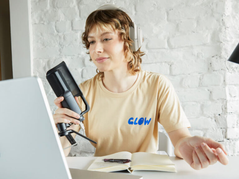 Custom embroidered shirts – No minimum