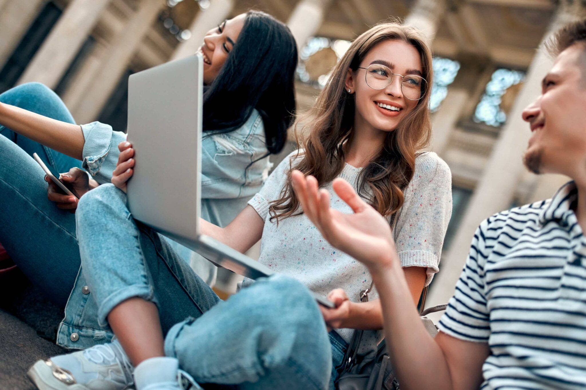 The Best 10 Business Ideas for College Students – Printify