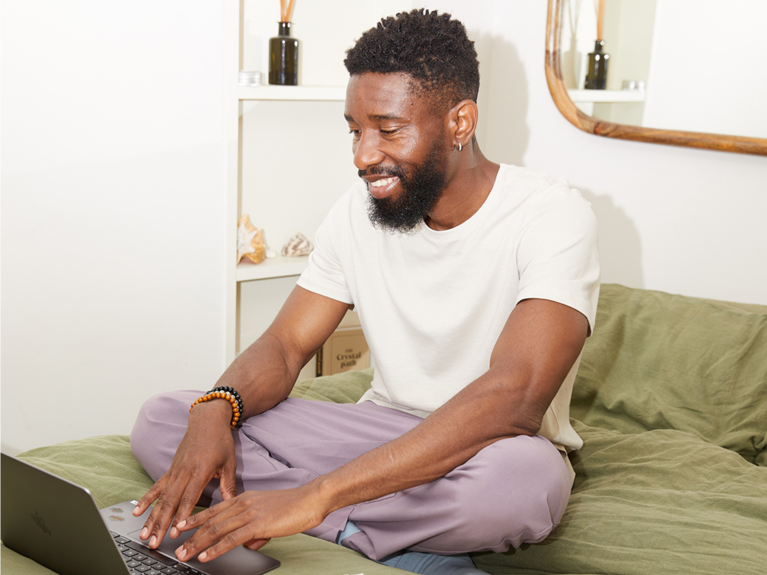 How to create a t-shirt design: Step-by-step guide