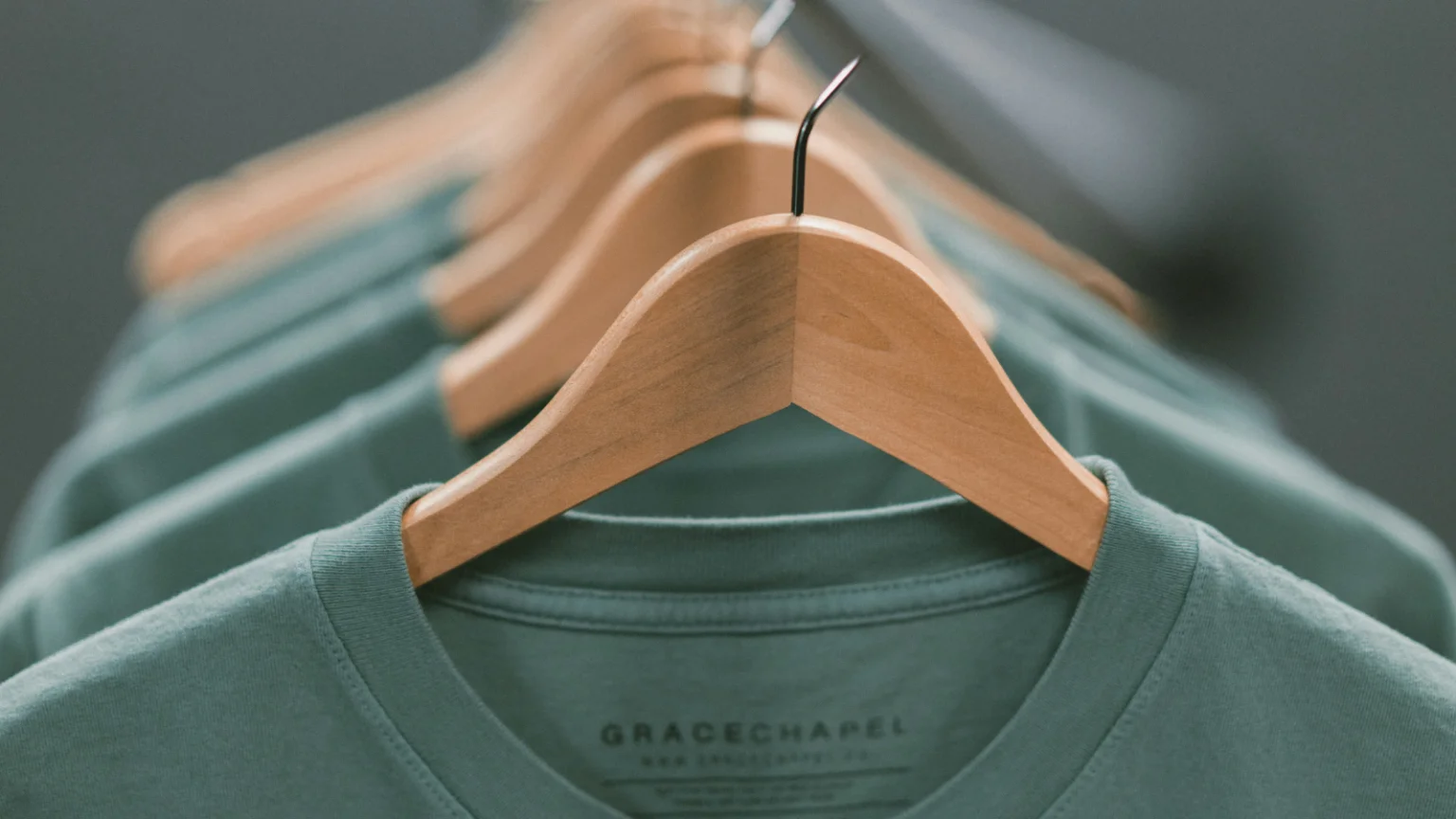 75 Best t-shirt fonts to include in your design