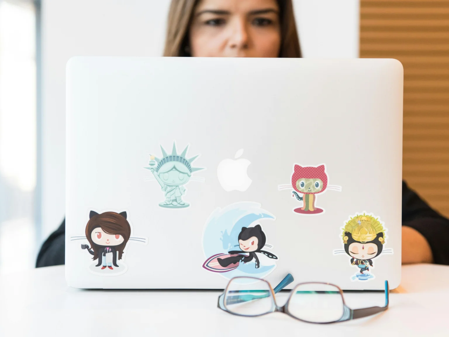 Selling stickers on Etsy: A simple guide for 2026