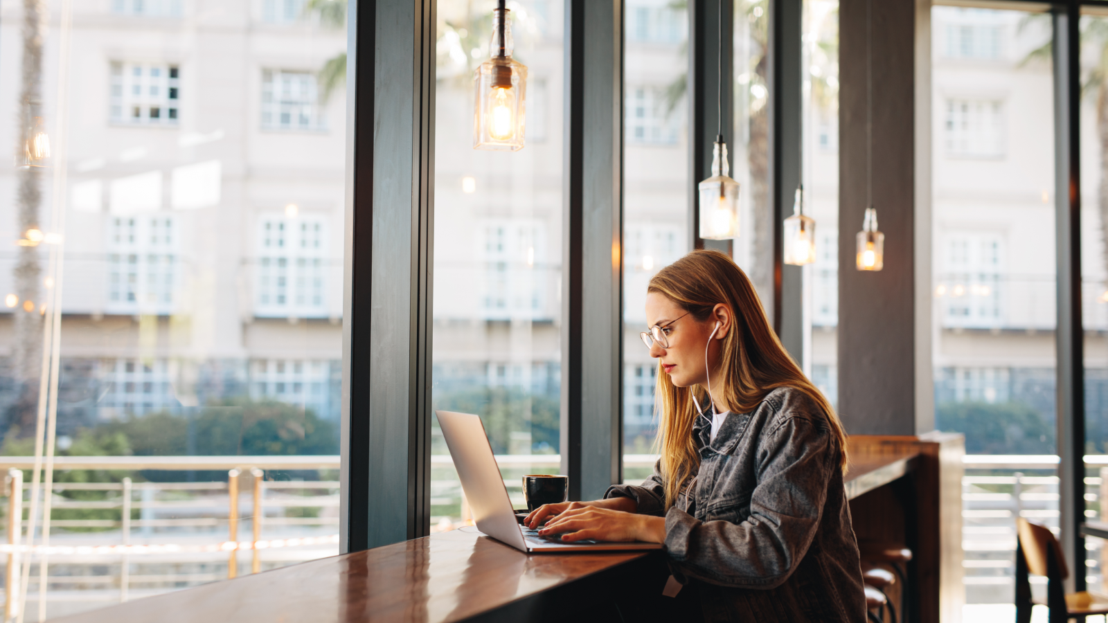 15 Best side hustles for introverts