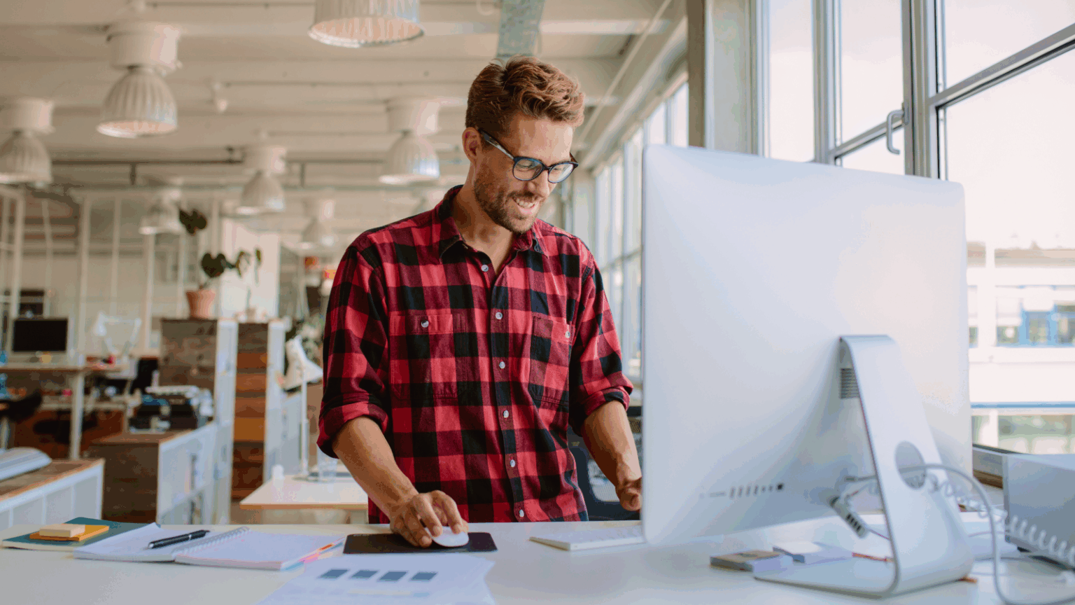 eBay vs Amazon: Pick the best platform for your business