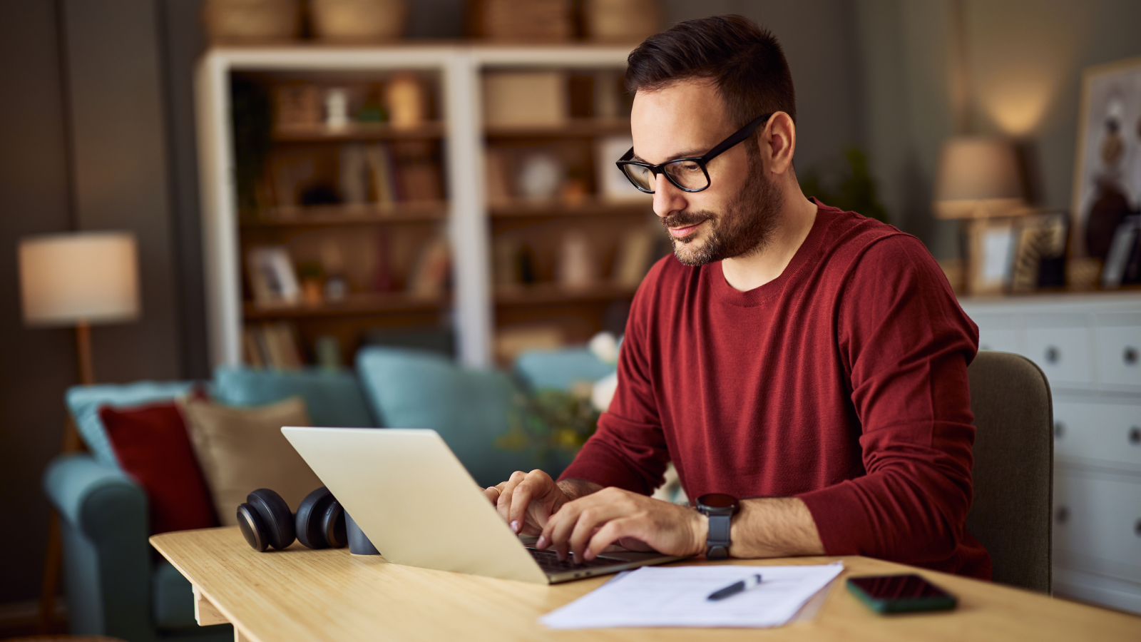 How to come up with clothing brand name ideas: Strategies and inspiration