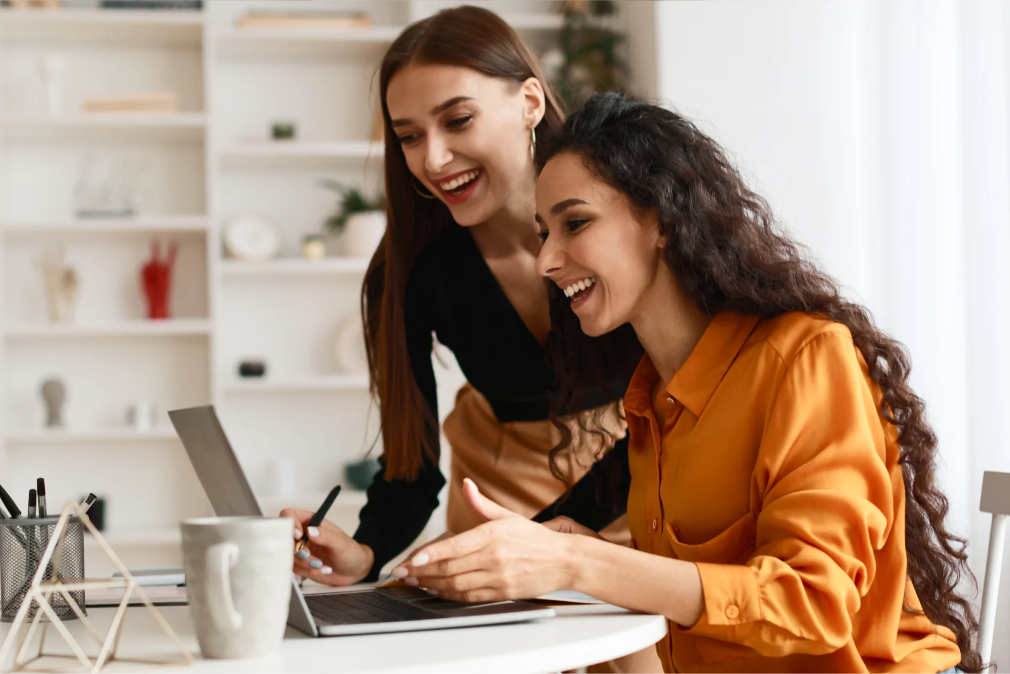 How to make money from home: 25 Ideas for 2026