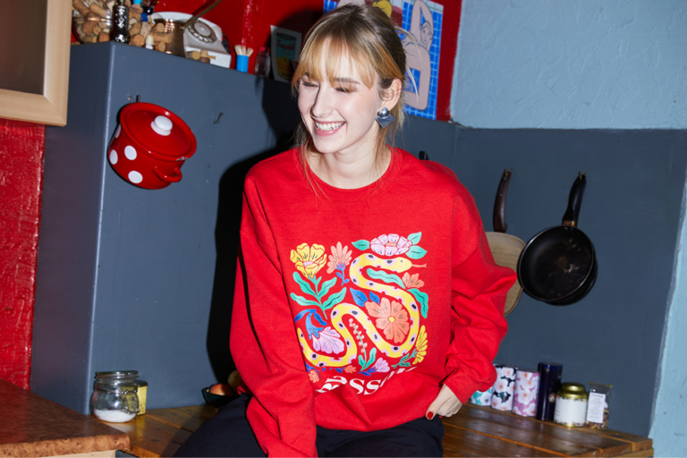 Oversized clothing trend: How to wear it and design your own